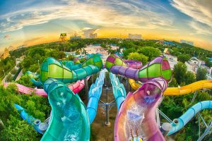 Top 25 Best Water Parks in the World - BestPositive
