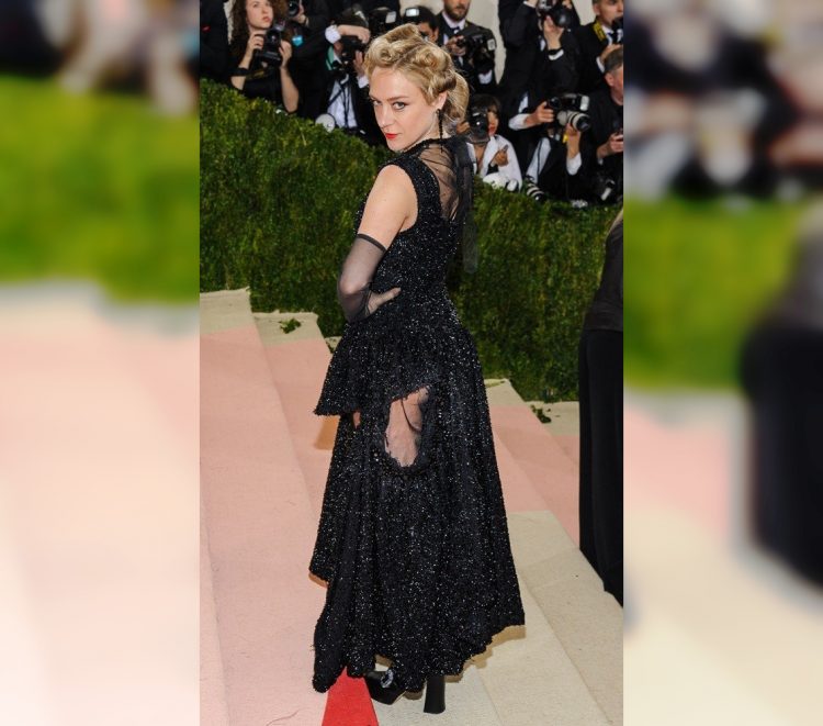 Top Embarrassing Moments With Celebrity Outfit - Page 11 of 25 ...